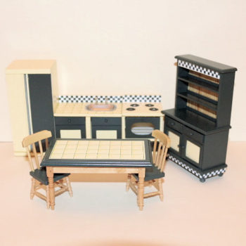 KITCHEN | The Doll House